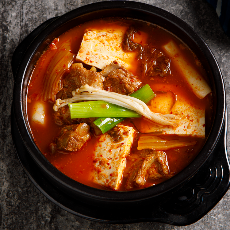 Kimchi Chigae Kimchi Jjigae (kimchi Stew)